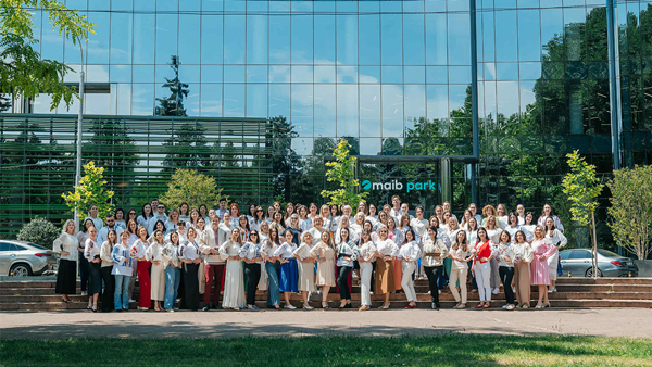 Носи традиционную блузку «ие» с гордостью! Люди maib отметили Всемирный ...